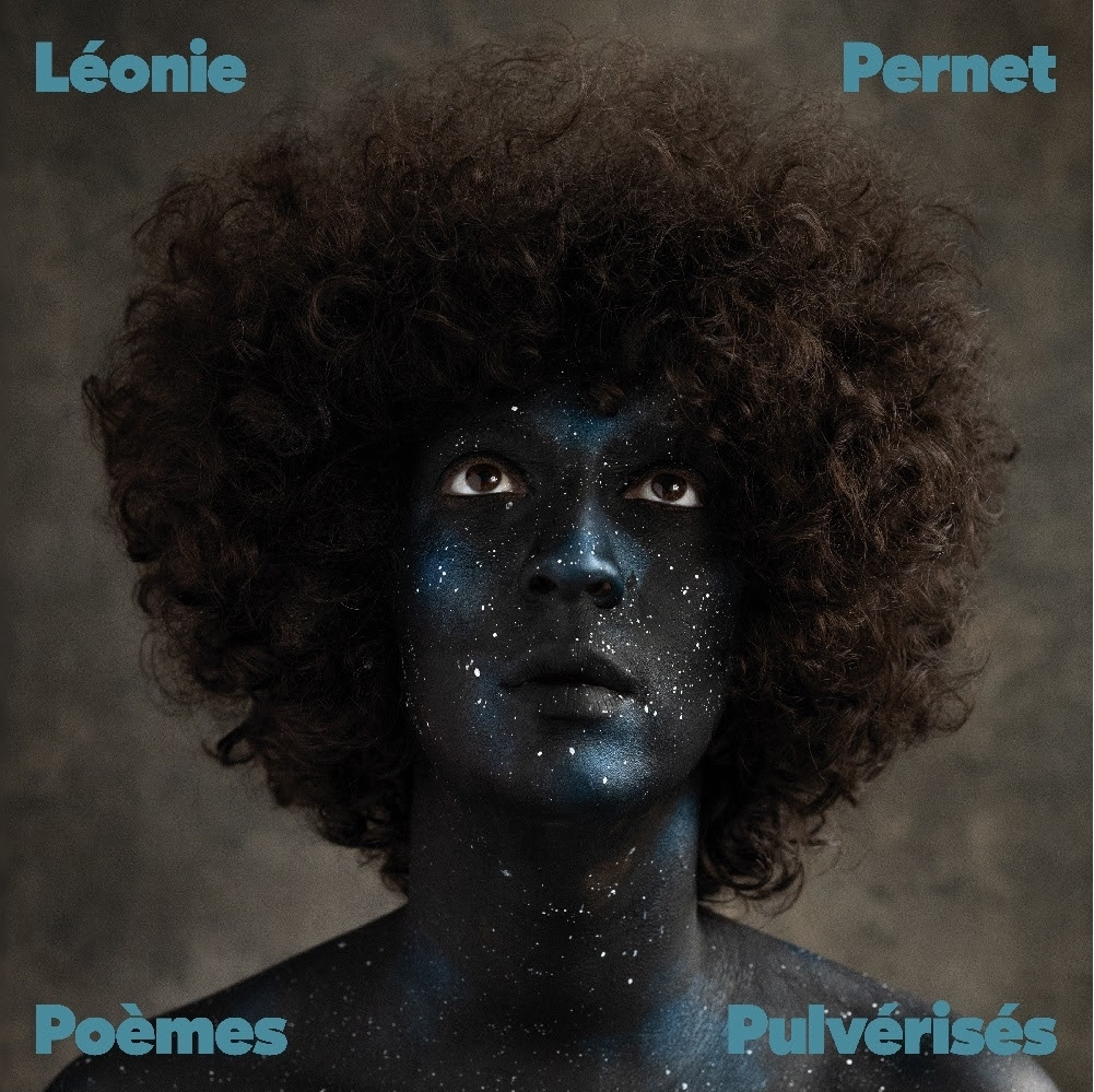 "L'horizon ose", le nouveau single de Léonie Pernet - Just Music